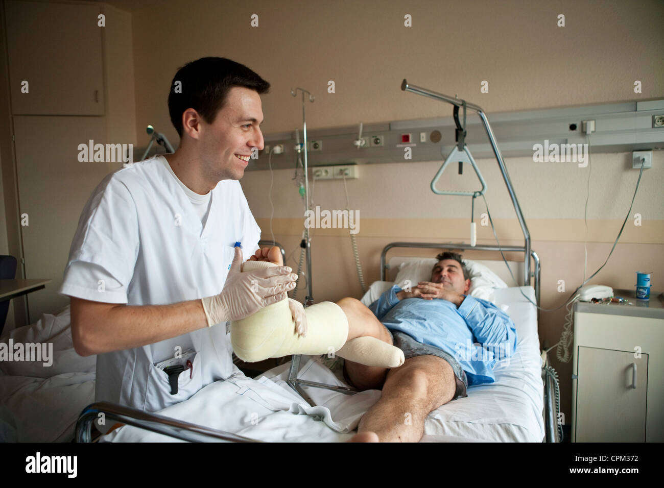 Orthopaedics physio hi-res stock photography and images - Alamy