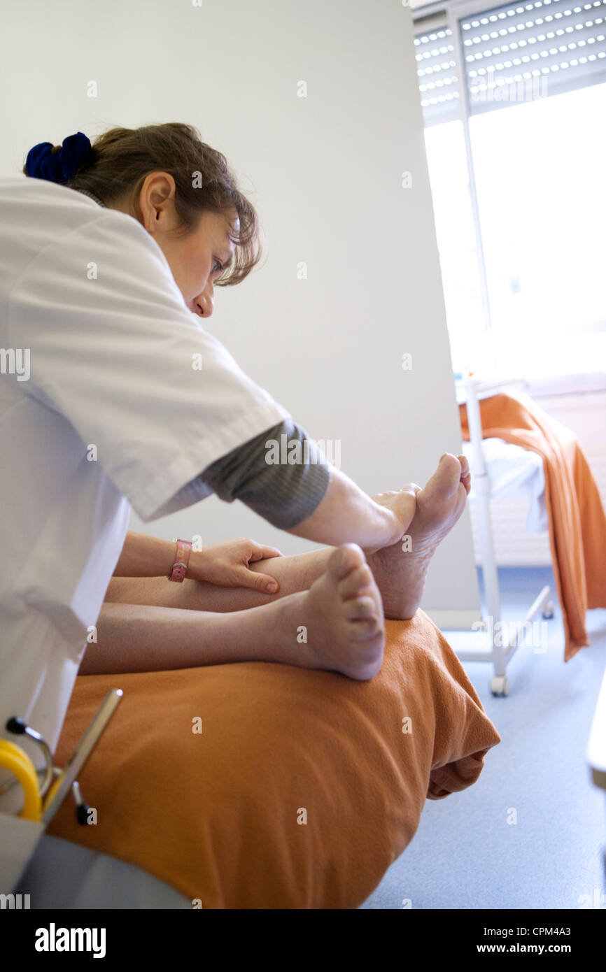 SYNOVITIS OF THE FOOT Stock Photo - Alamy