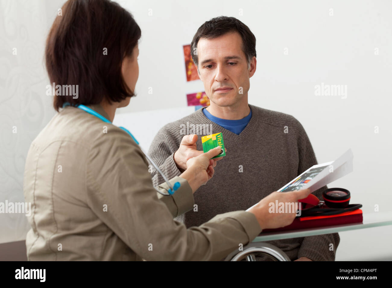 NAT'L HEALTH SERVICE CARD Stock Photo - Alamy