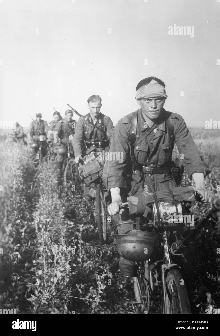 German soldiers eastern front 1942 hi-res stock photography and images ...