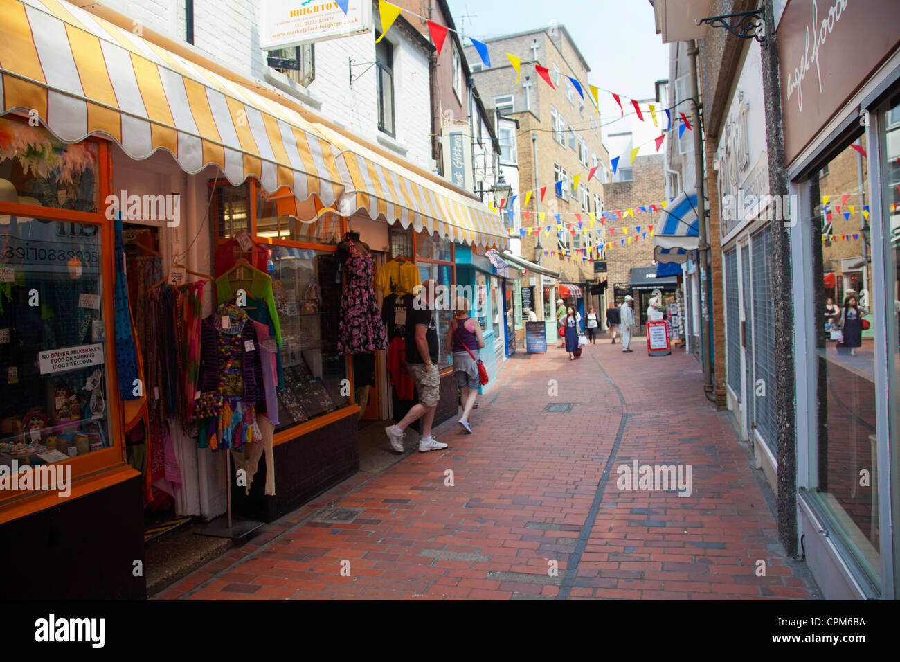 Brighton Lanes - shopping area of narrow lanes - UK Stock Photo - Alamy