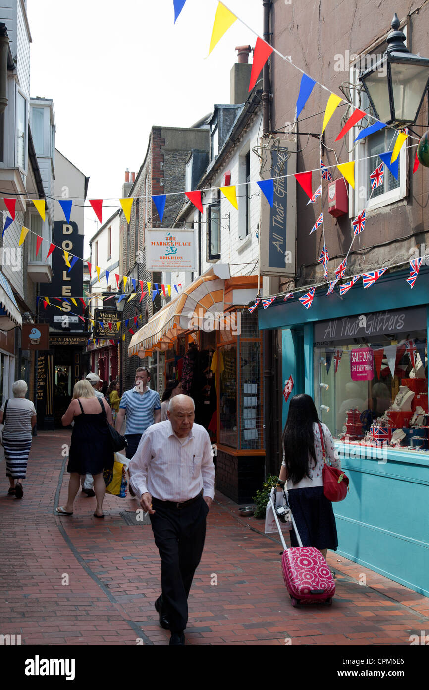 Brighton Lanes - shopping area of narrow lanes - UK Stock Photo - Alamy