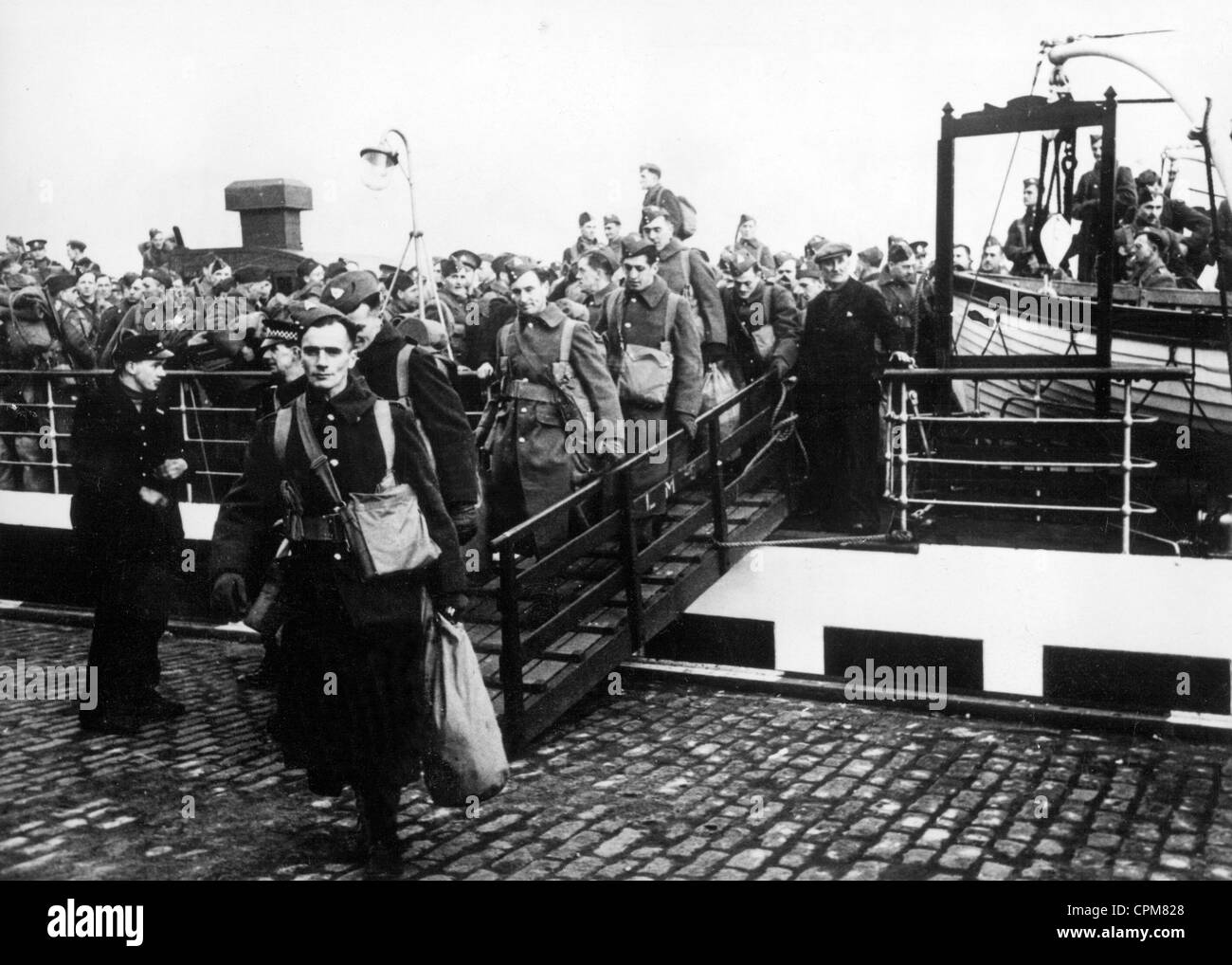 Canadian soldiers in Great Britain, 1939 Stock Photo - Alamy