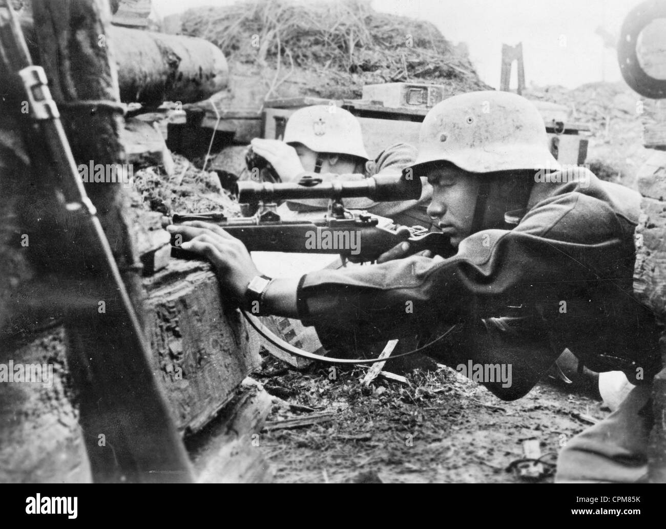 German snipers hi-res stock photography and images - Alamy