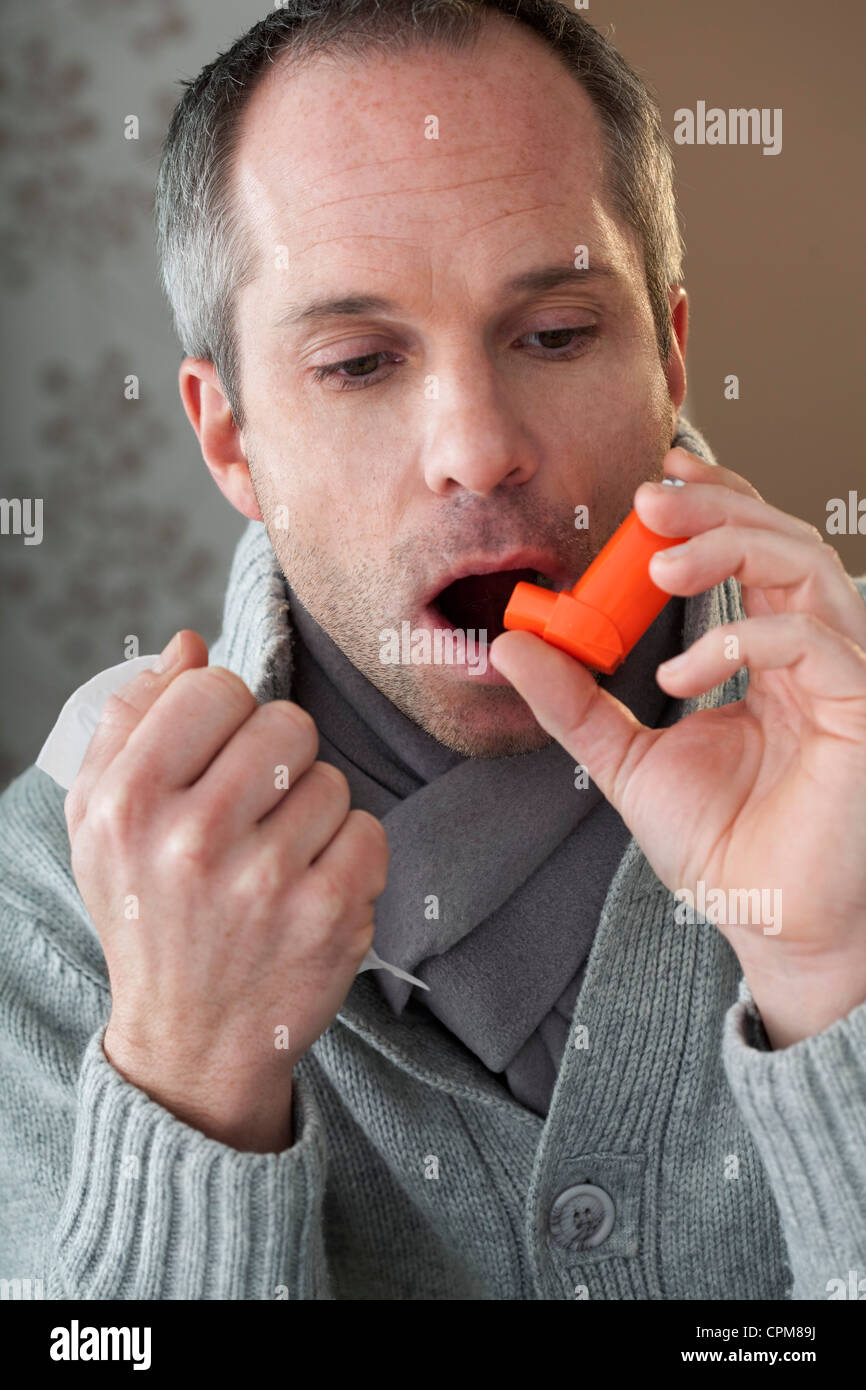 ASTHMA TREATMENT, MAN Stock Photo - Alamy