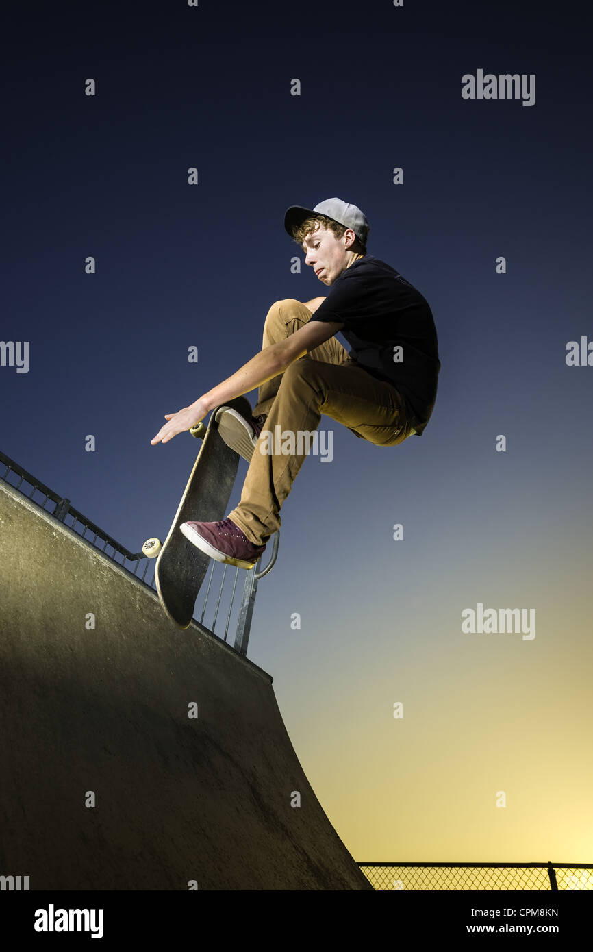Uk skateboard ramp hi-res stock photography and images - Alamy