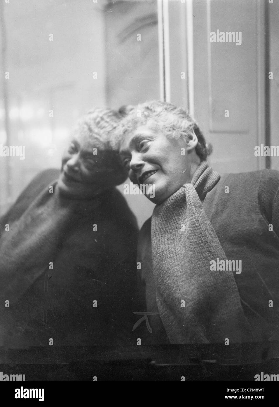 Rosa Valetti in the play 'Storm in a Teacup', 1920 Stock Photo - Alamy
