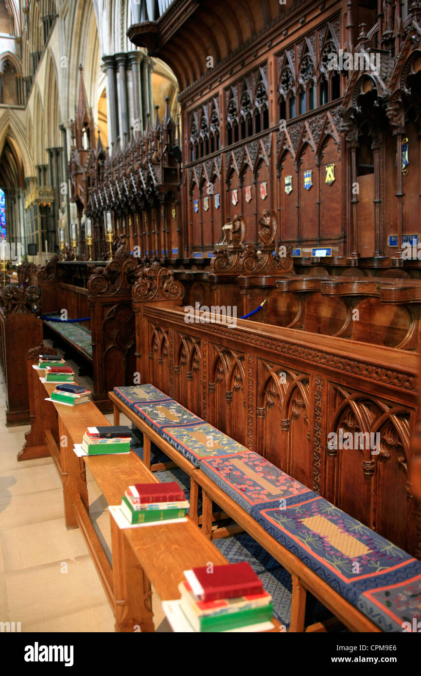 Quire stalls hi-res stock photography and images - Alamy