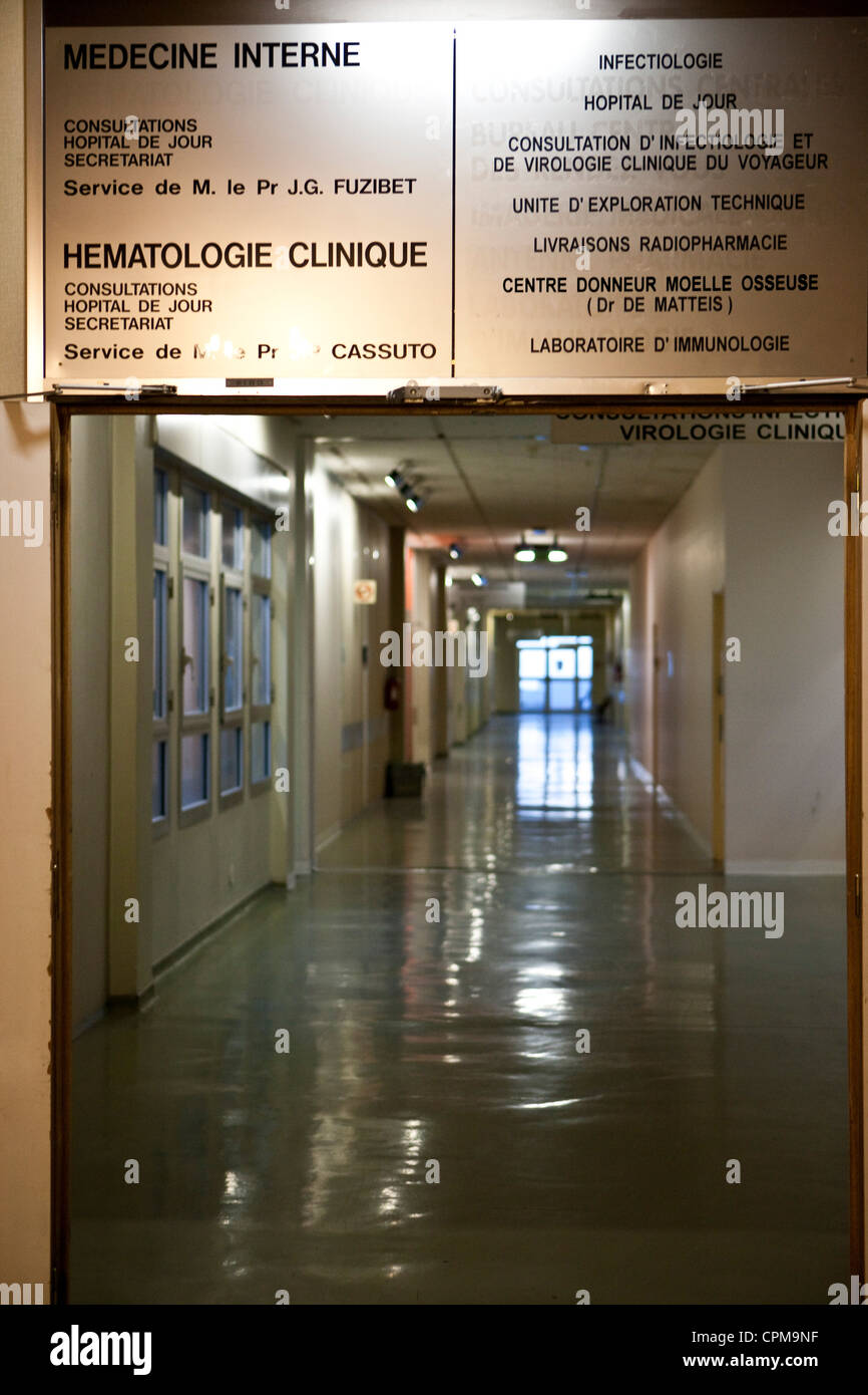 INTERIOR OF A HOSPITAL Stock Photo - Alamy
