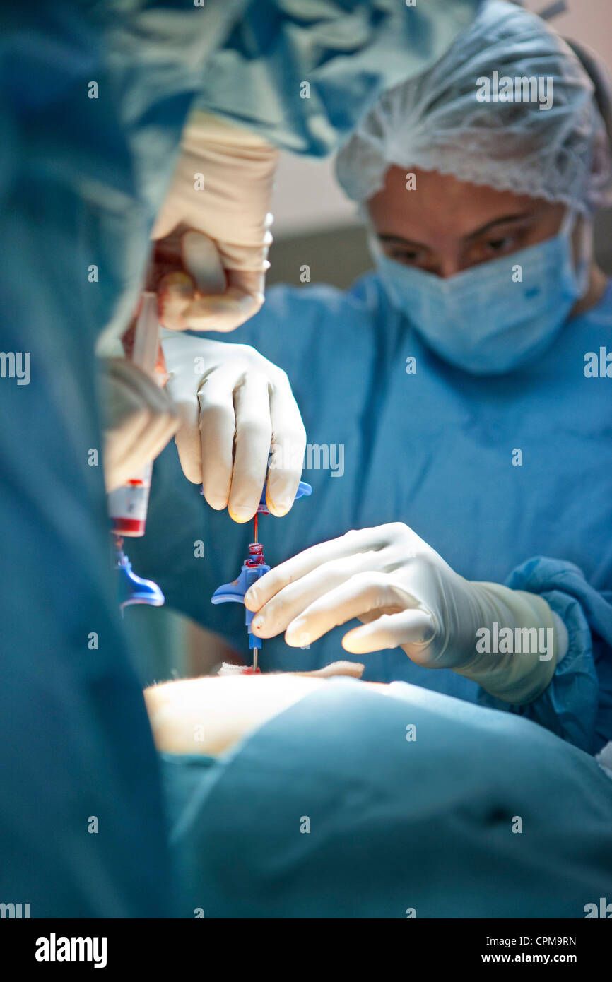 Bone marrow aspiration hi-res stock photography and images - Alamy