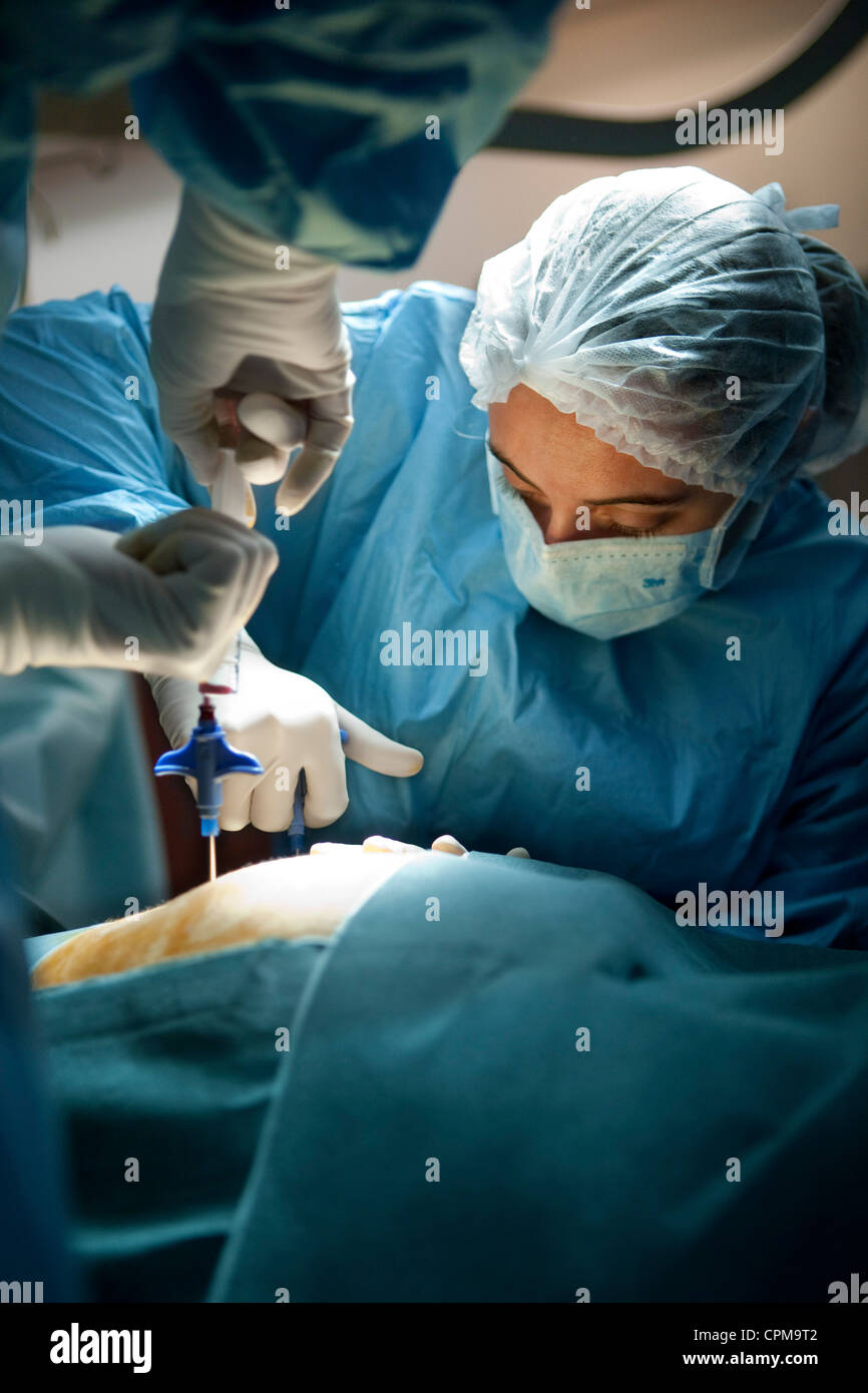 Bone marrow aspiration hi-res stock photography and images - Alamy