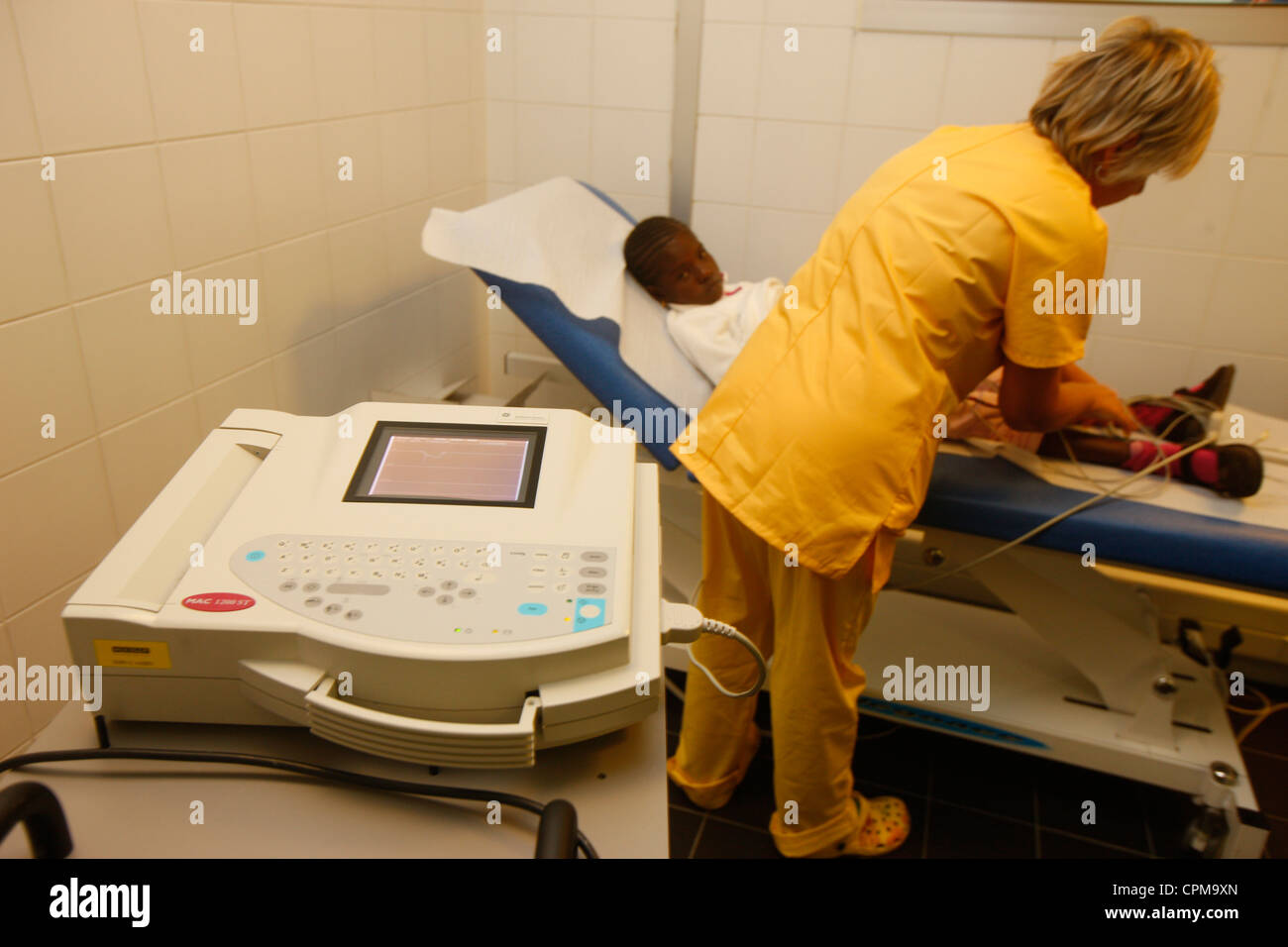 Ecg Of A Woman High Resolution Stock Photography and Images - Alamy