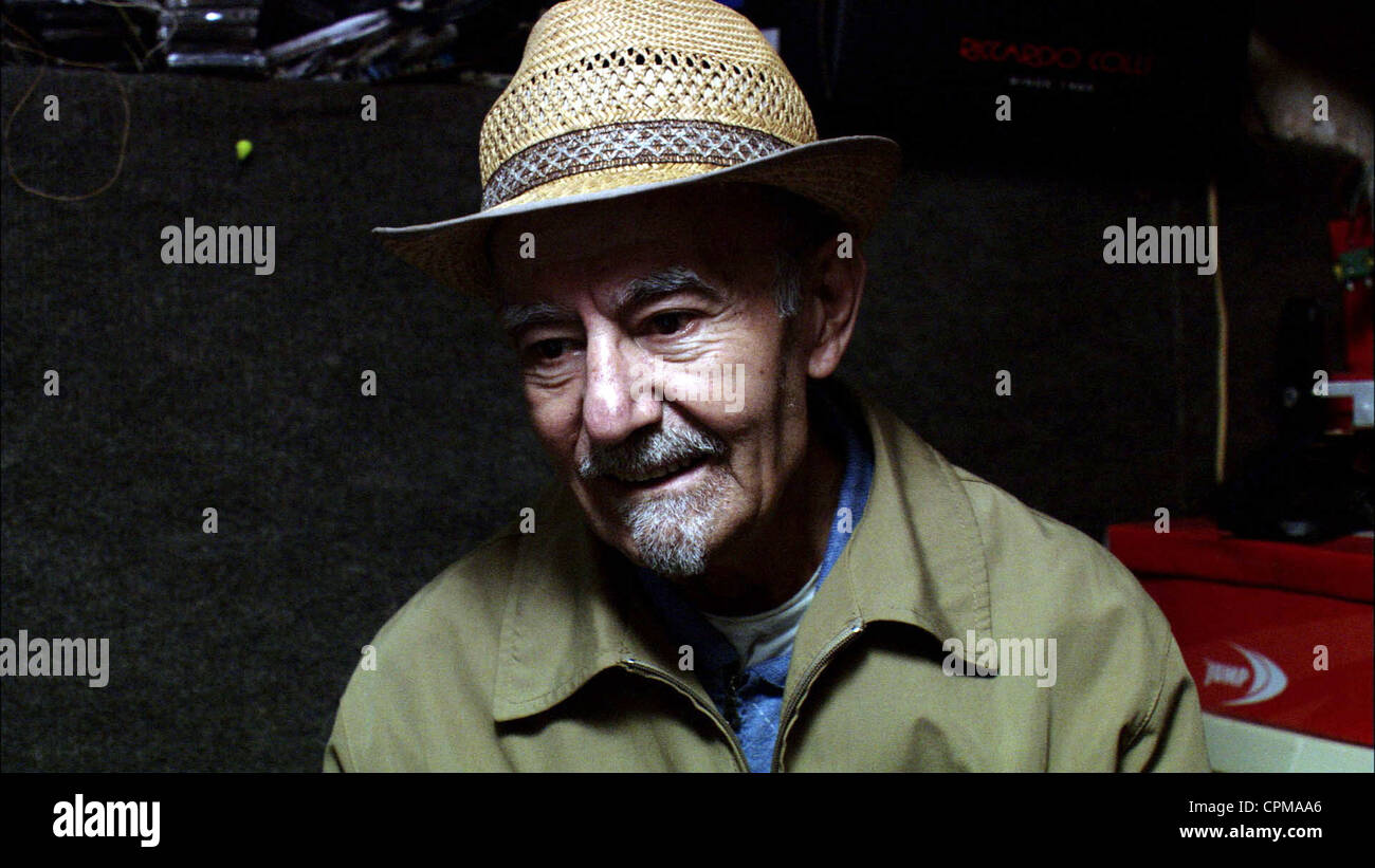 11'e 10 kala 10 to 11 Year : 2009 Turkey Director : Pelin Esmer Mithat ...