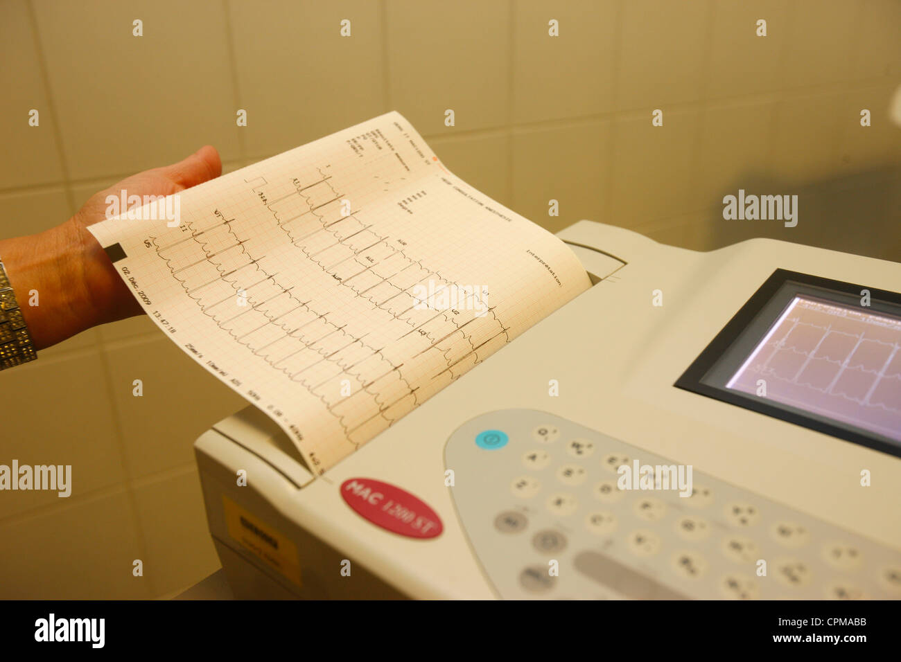 Ecg equipment hi-res stock photography and images - Alamy