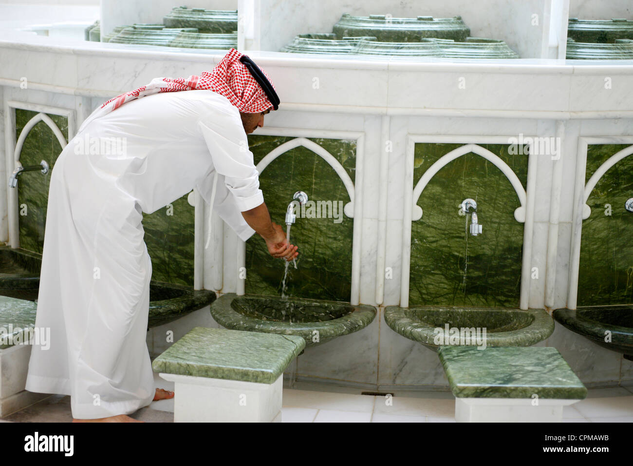 Mosque faucet hi-res stock photography and images - Alamy