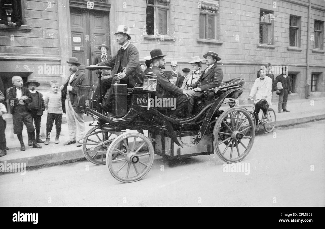 Droshky hi-res stock photography and images - Alamy