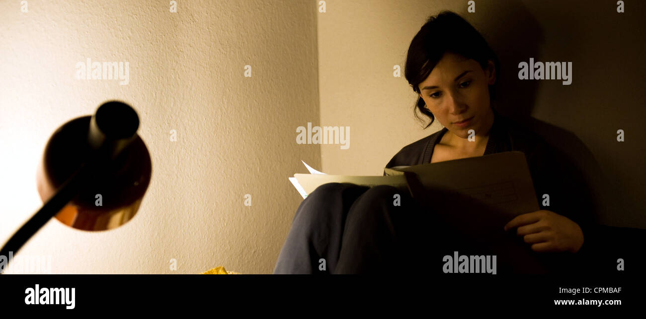 Fremde hi-res stock photography and images - Alamy