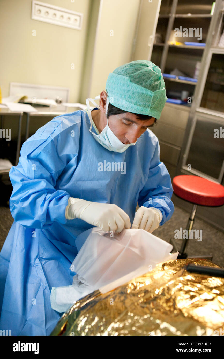 Macula operation hi-res stock photography and images - Alamy