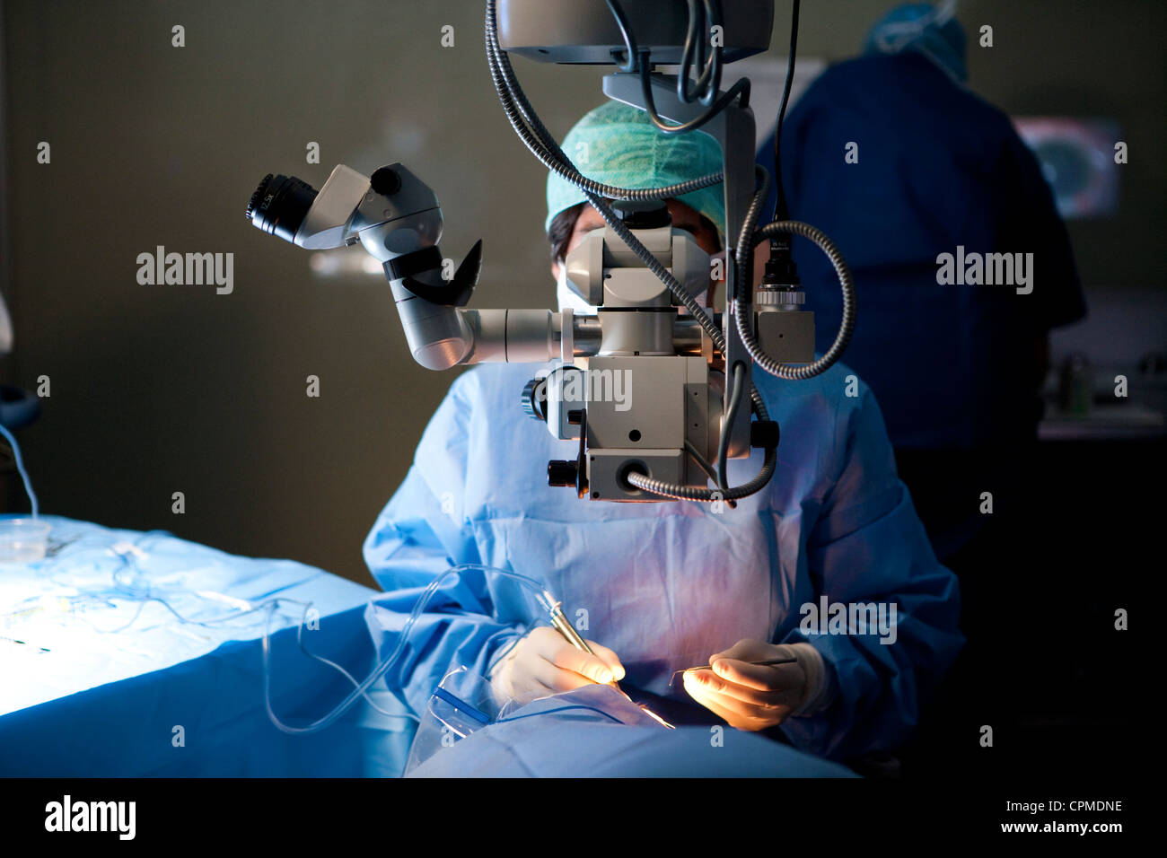 Intraocular lens placement hi-res stock photography and images - Alamy