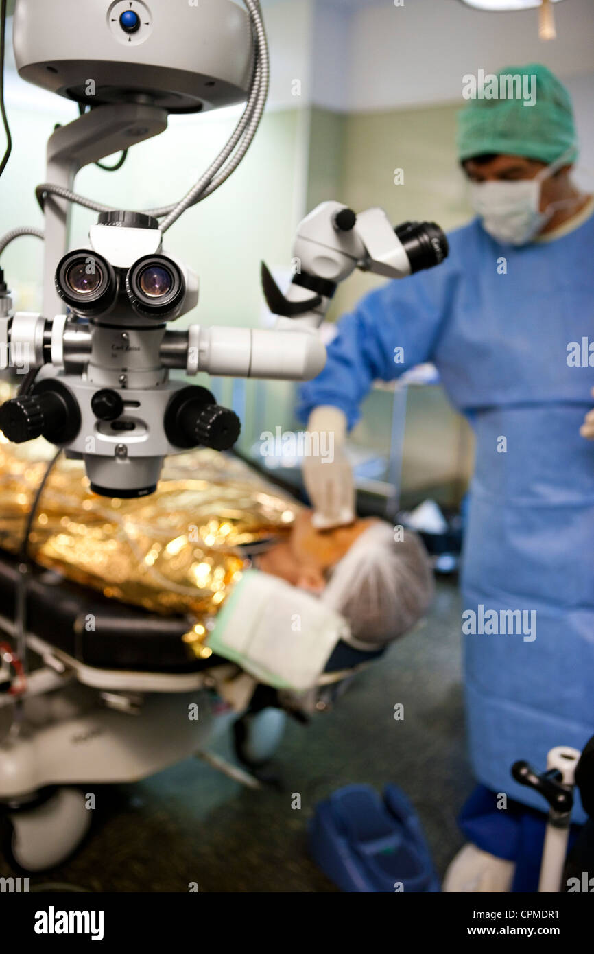 Prosthetic intraocular lenses hi-res stock photography and images - Alamy