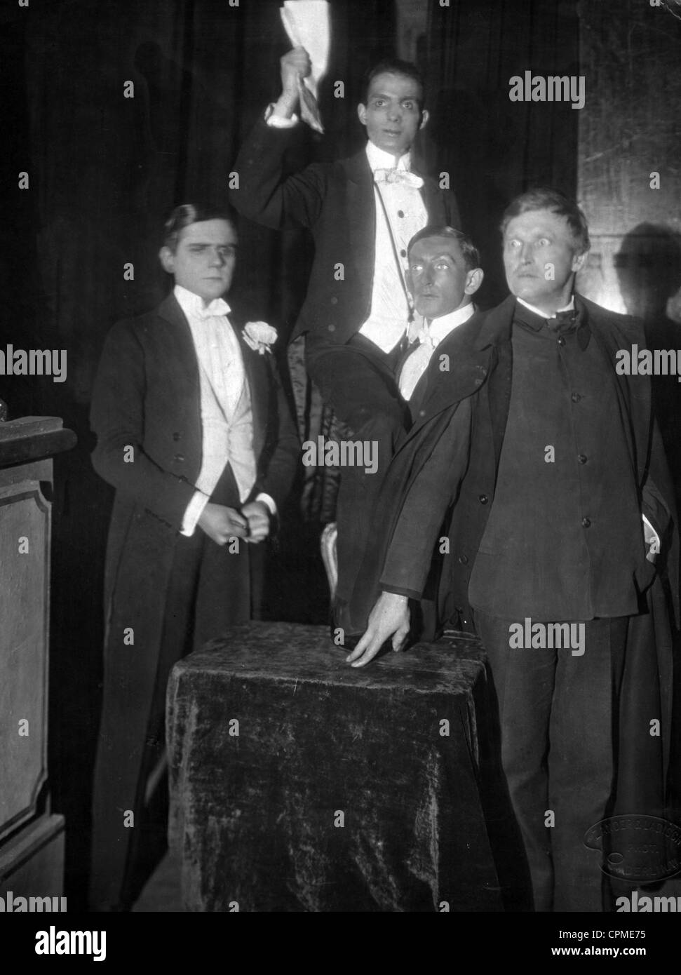 Actor premiere Black and White Stock Photos & Images - Alamy