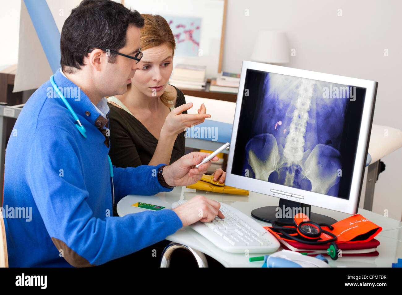 UROLOGY CONSULTATION WOMAN Stock Photo - Alamy