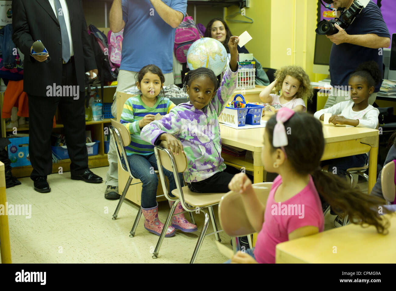 First and second grade Arabic class in New York Stock Photo - Alamy