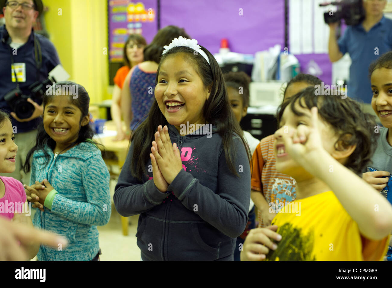 First and second grade Arabic class in New York Stock Photo - Alamy
