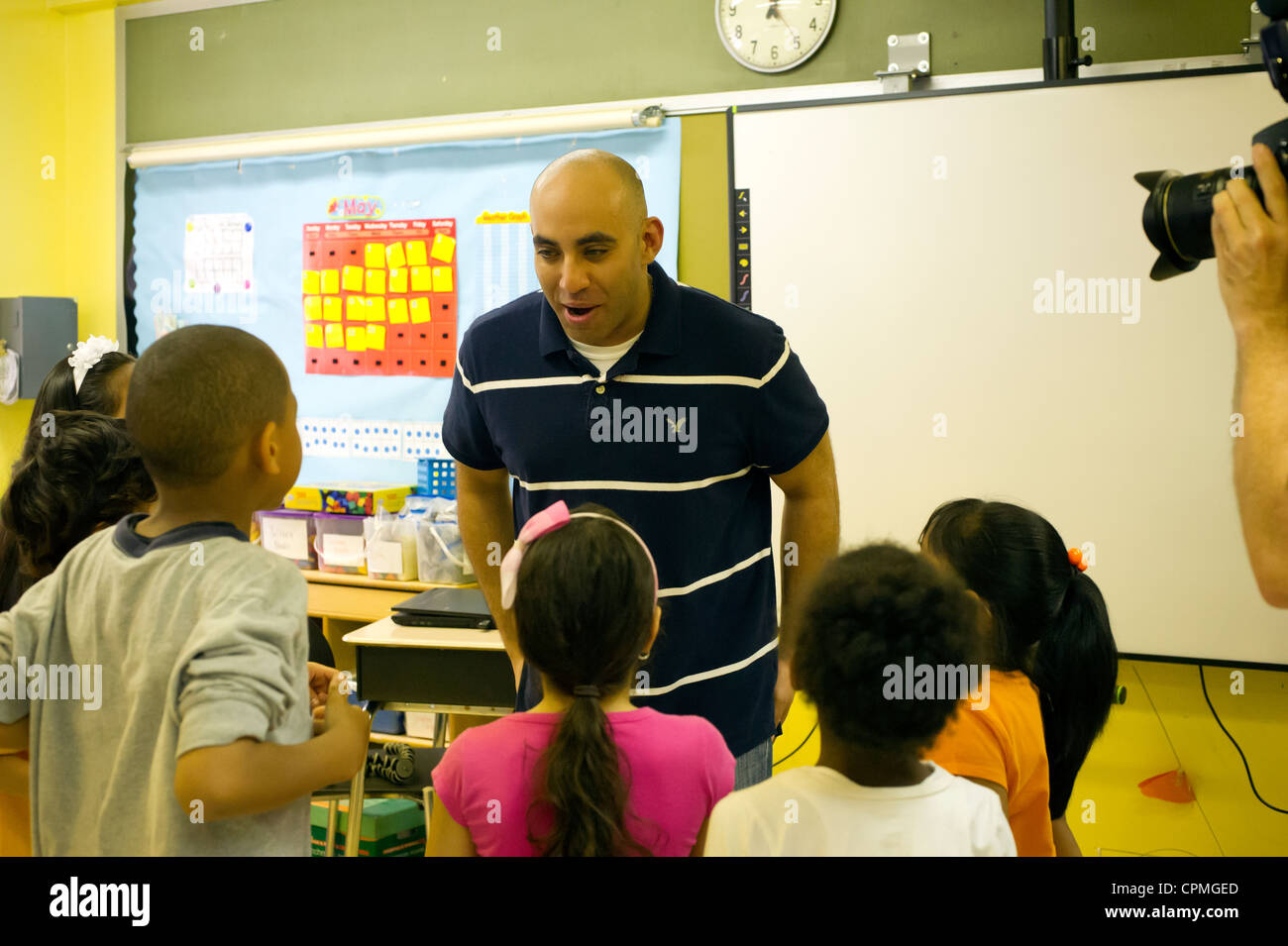 First and second grade Arabic class in New York Stock Photo - Alamy