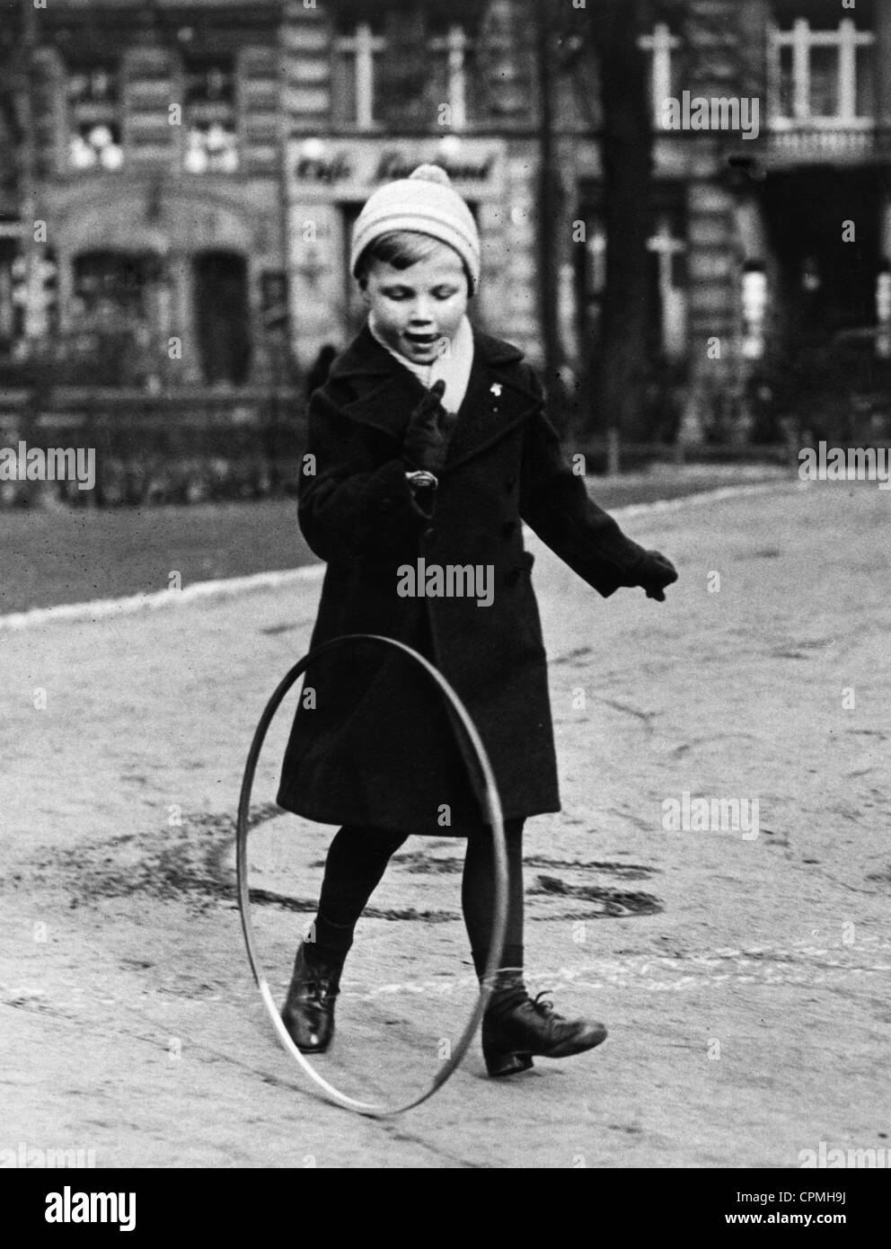 Child fashion children Black and White Stock Photos & Images - Alamy