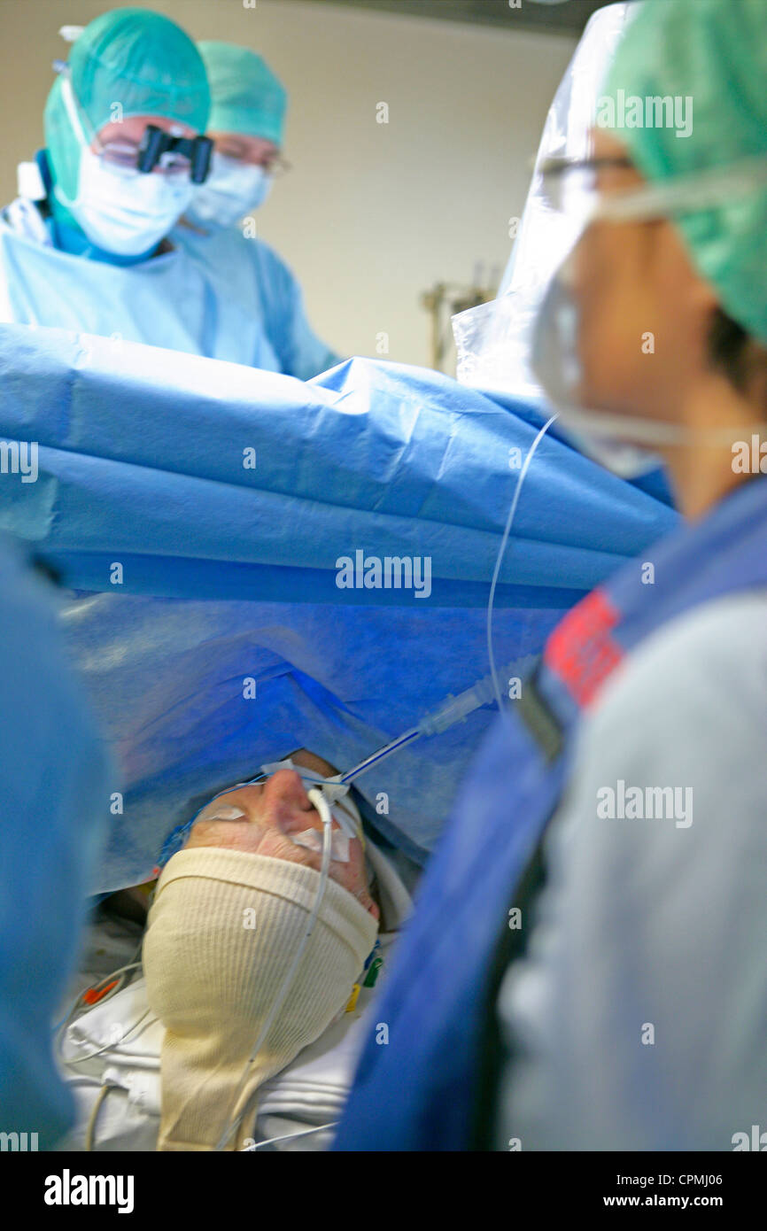 Anaesthesia valve hi-res stock photography and images - Alamy