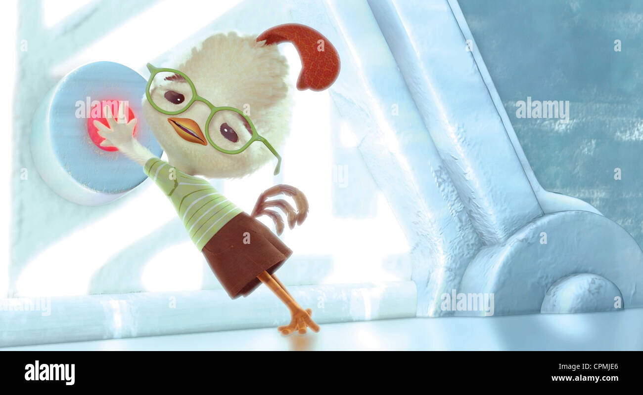 Chicken little movie still hi-res stock photography and images - Alamy