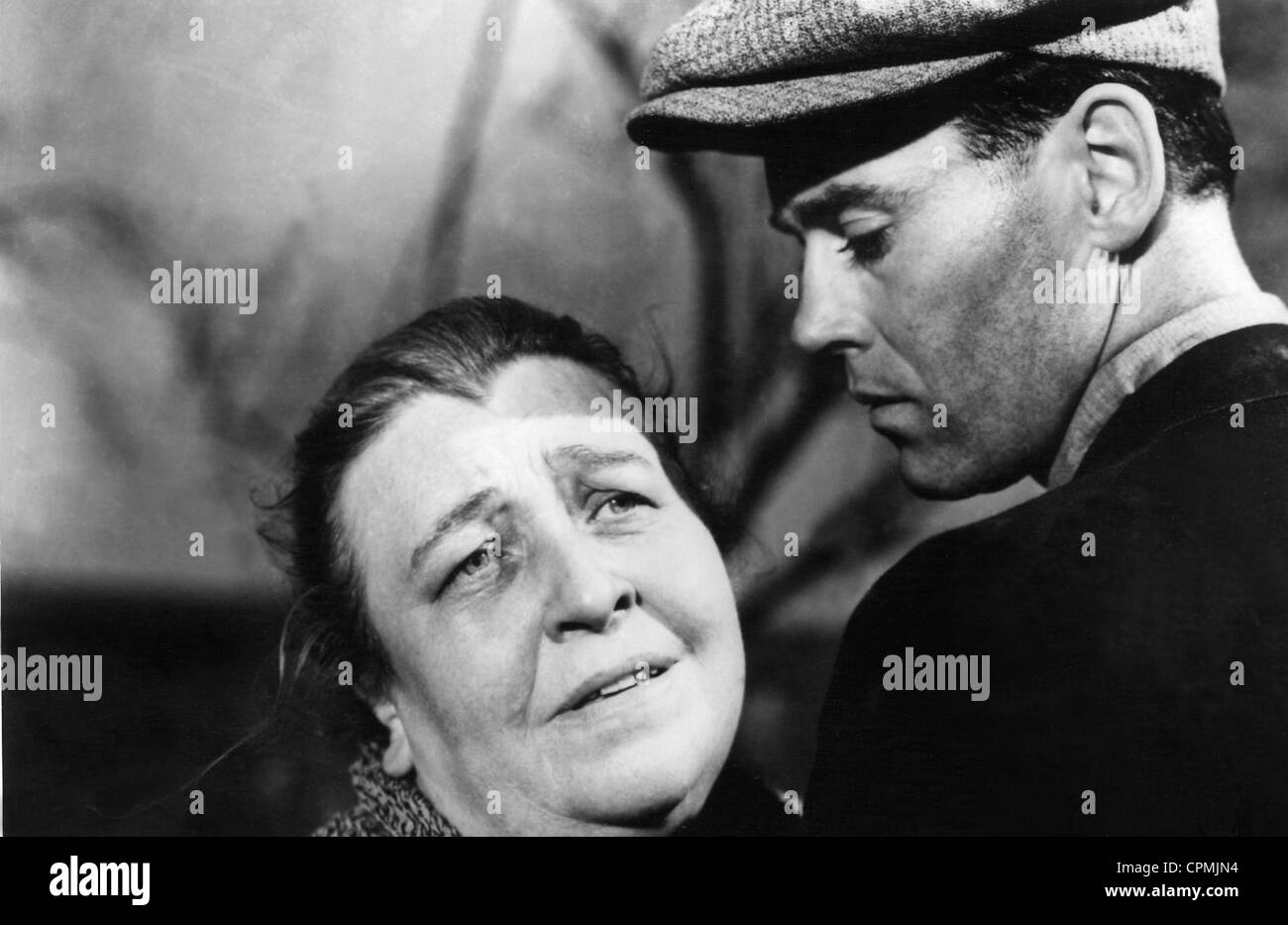 The Grapes of Wrath Year: 1940 USA Director: John Ford Jane Darwell ...