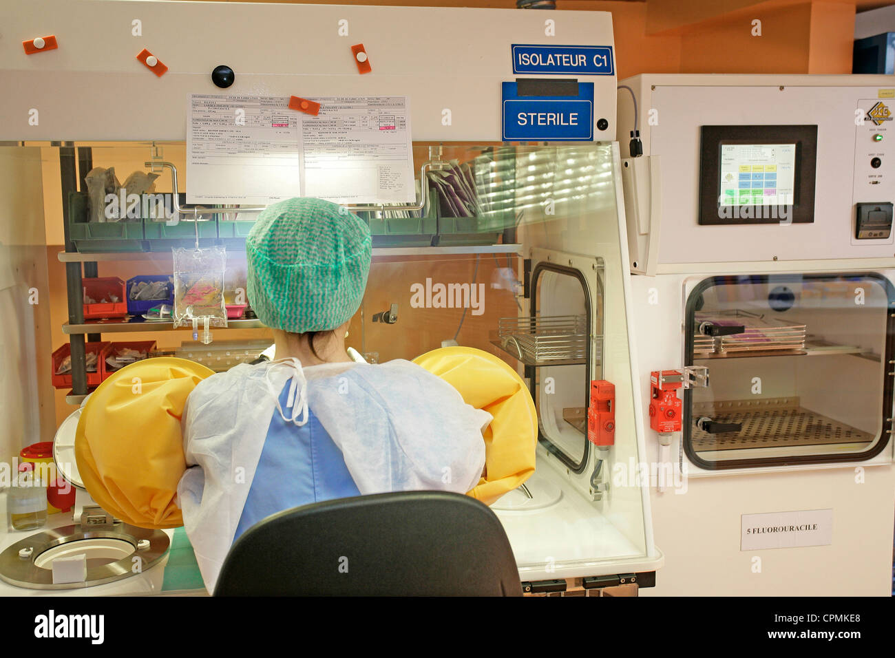 Cancer Treatment Chemotherapy Room High Resolution Stock Photography ...