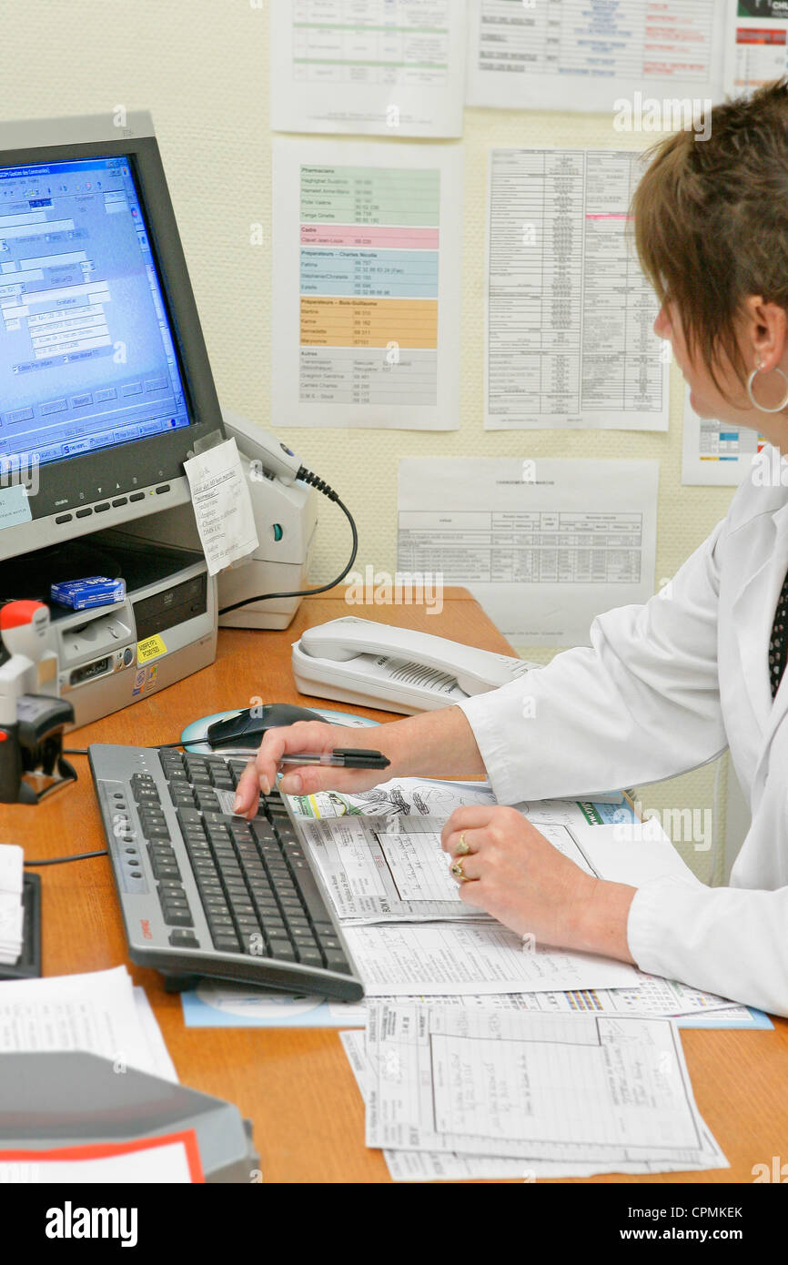 Clinical Trial High Resolution Stock Photography and Images - Alamy
