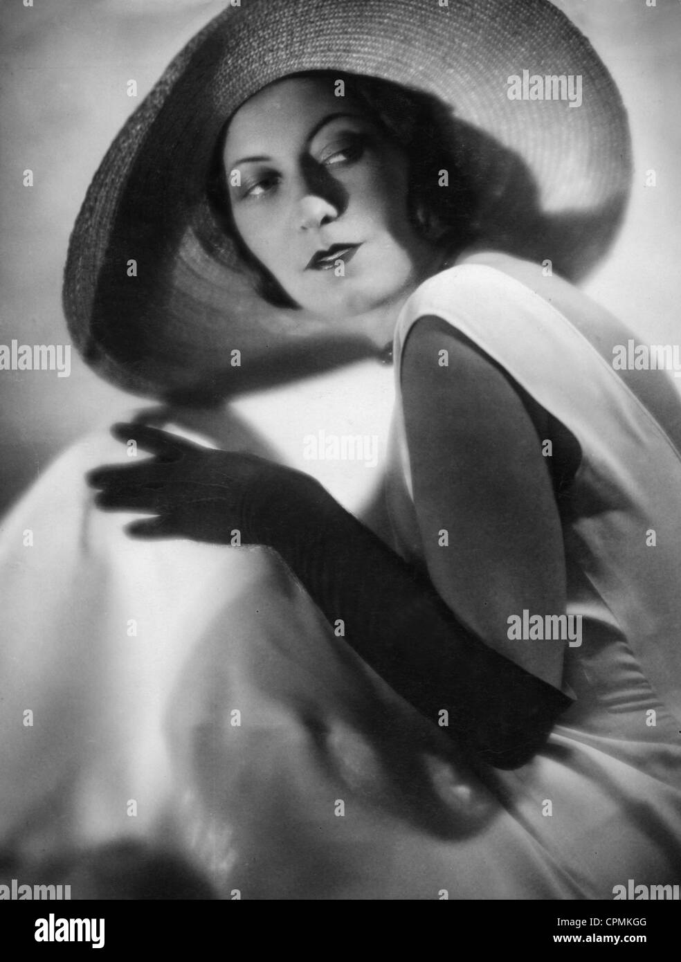 Portrait of a woman, 1937 Stock Photo - Alamy