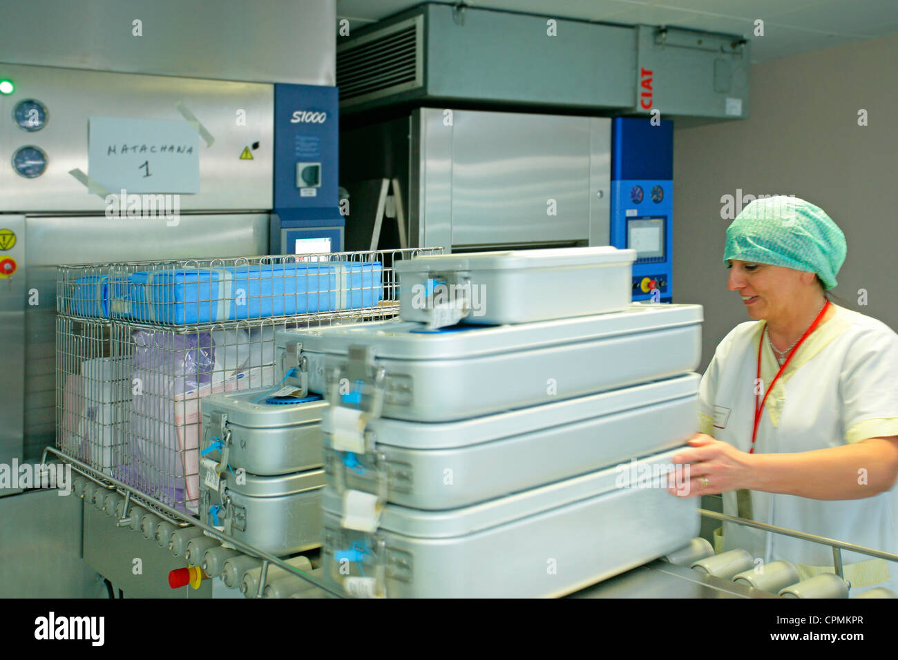 STERILIZATION OF MED. EQUIPMENT Stock Photo - Alamy