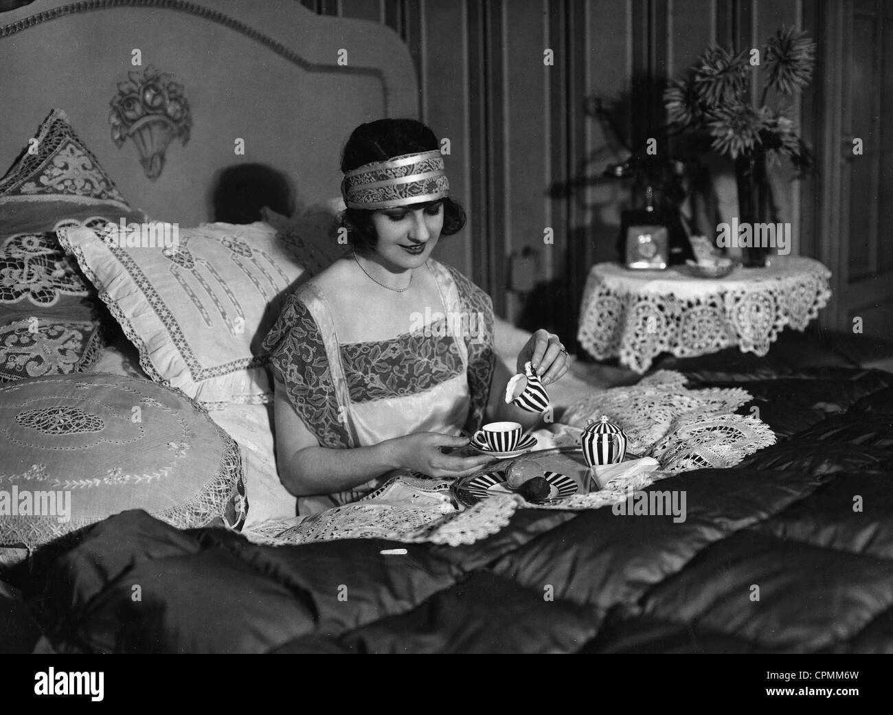 1926 fashion hi-res stock photography and images - Alamy