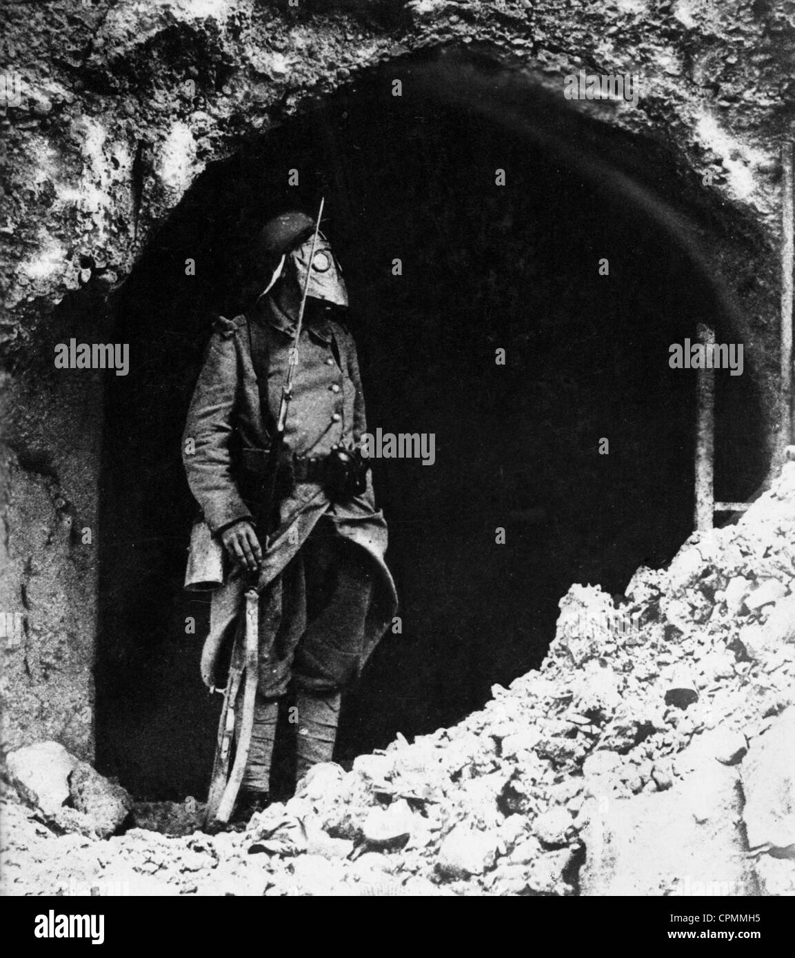 1916 french mask hi-res stock photography and images - Alamy