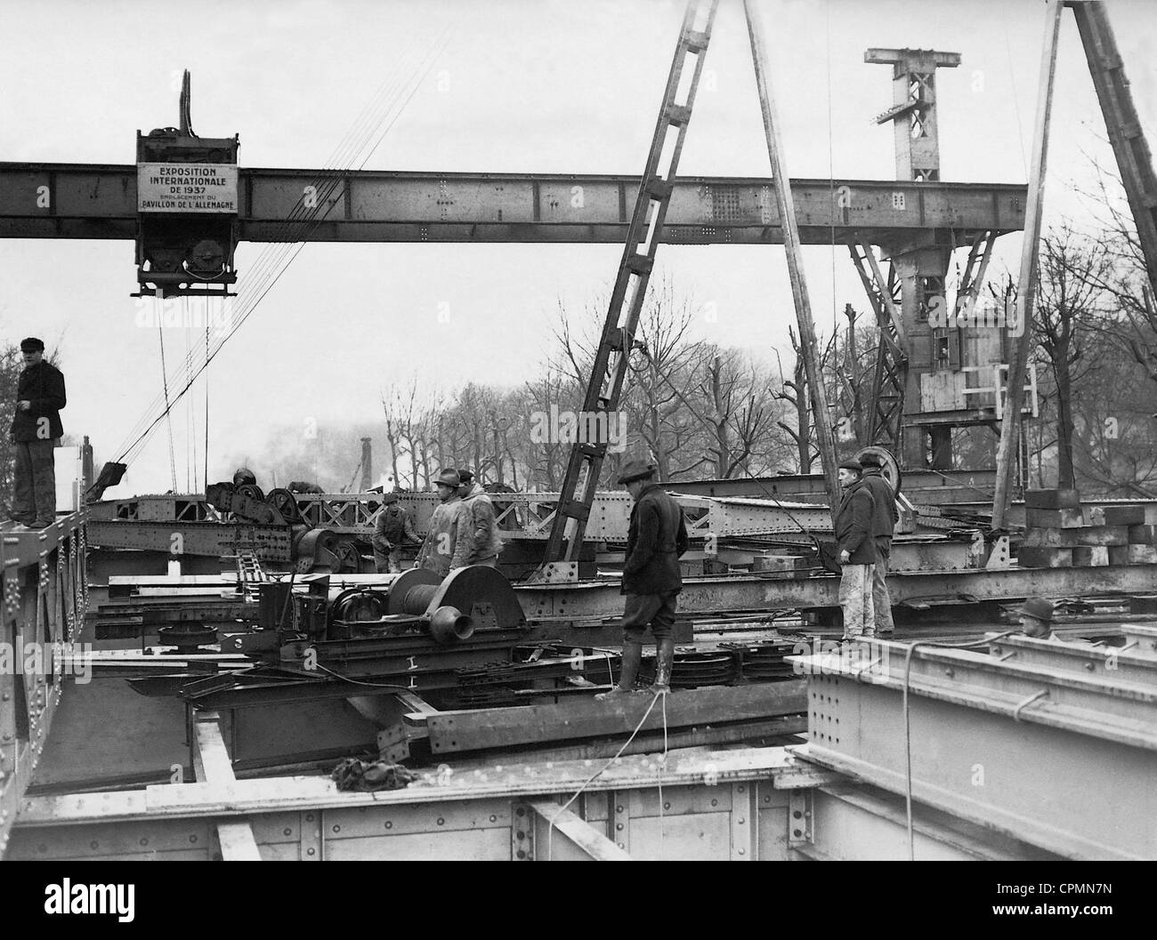 Construction work on the German Pavilion at the World Exhibition in ...