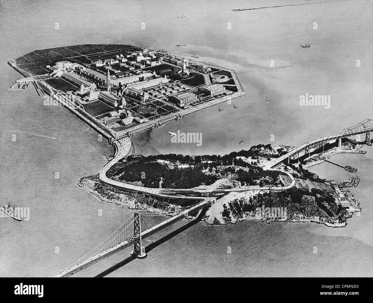 Golden gate bridge visible hi-res stock photography and images - Alamy