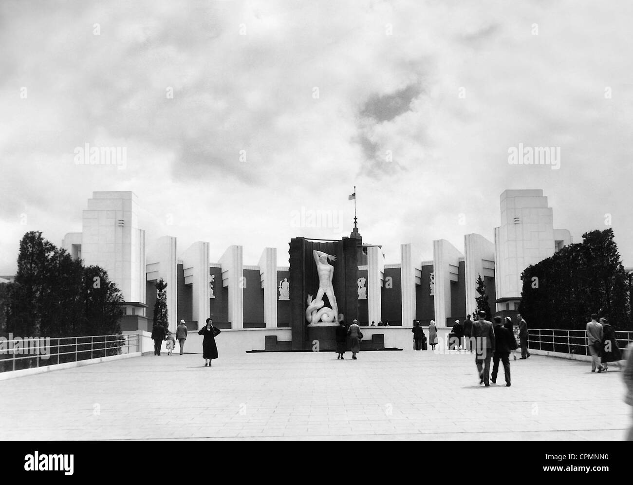 Building science Black and White Stock Photos & Images - Alamy