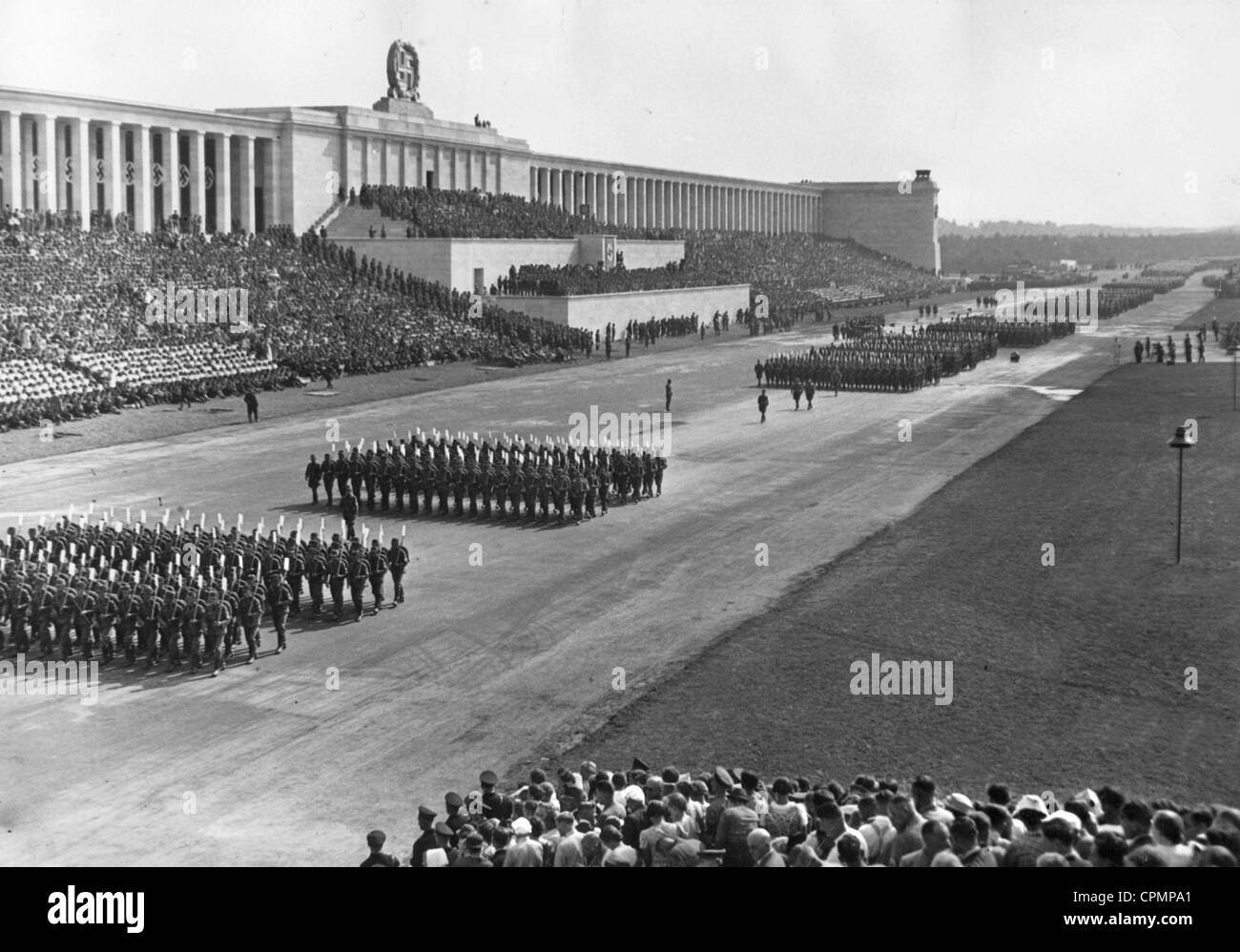 Parade of the Reich Labor Service (RAD) on the Nuremberg Rally, 1937 ...