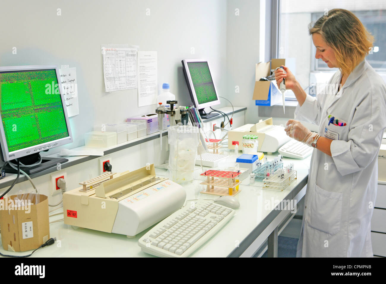 Automatic blood test analyzer hi-res stock photography and images - Alamy