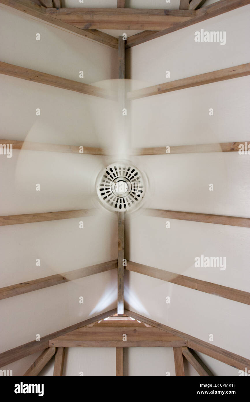 Contrasting the stillness of the centre compared to the rapid movement ...