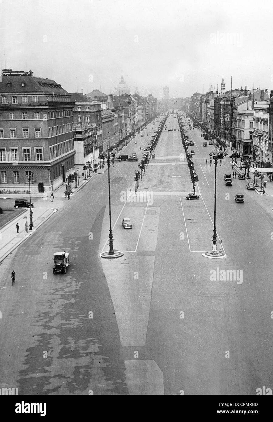 The empty Unter den Linden Street in Berlin after the war began, 1939 ...