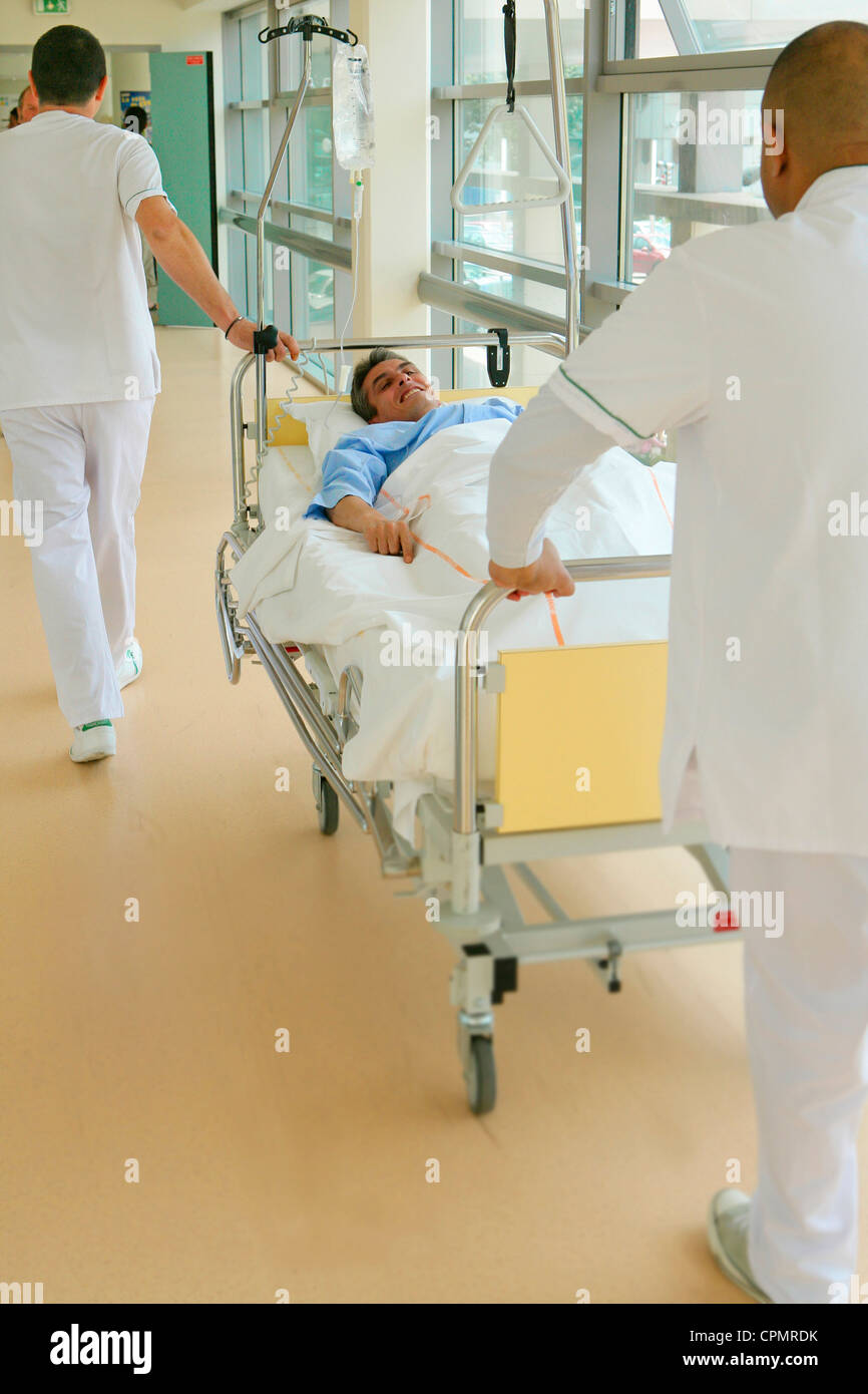 Old Medical Stretcher Bed High Resolution Stock Photography and Images ...