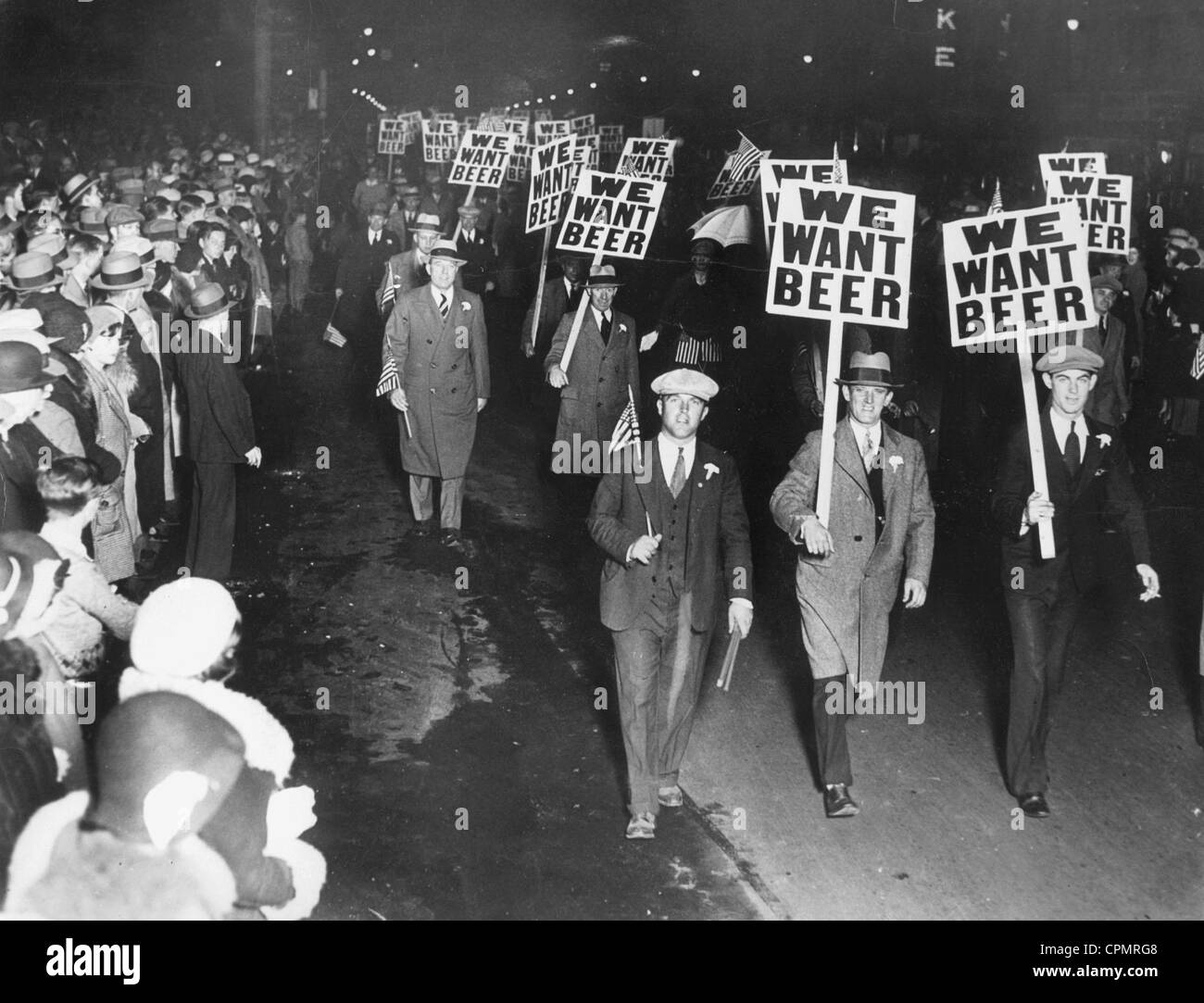 Protest march of union members at the time of the Prohibition in Newark ...