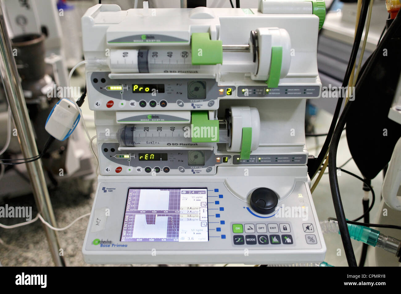 Analgesia device pump hi-res stock photography and images - Alamy