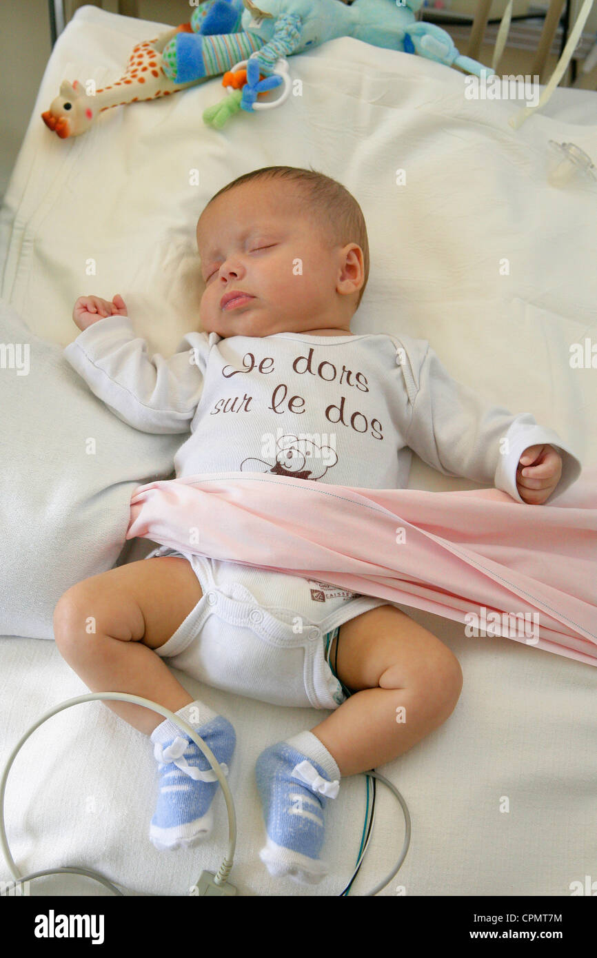 INFANT HOSPITAL PATIENT Stock Photo - Alamy